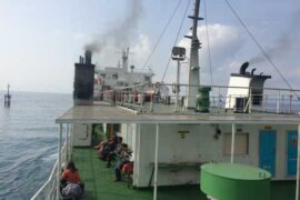 How to Go from Bali to Lombok [Fast Boat, Public Ferry, Flight ...