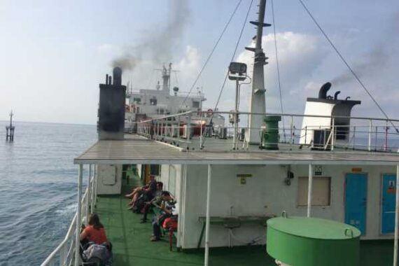 How to Go from Bali to Lombok [Fast Boat, Public Ferry, Flight ...