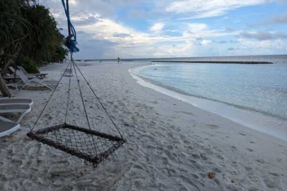 6 Reasons to Visit Fulidhoo Island Maldives - ASocialNomad